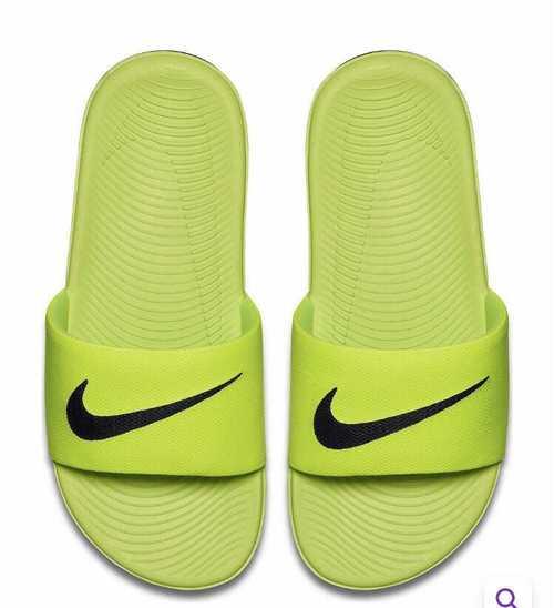 Сланцы Nike