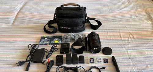 Видеокамера Canon Legria HF G10E в комплекте