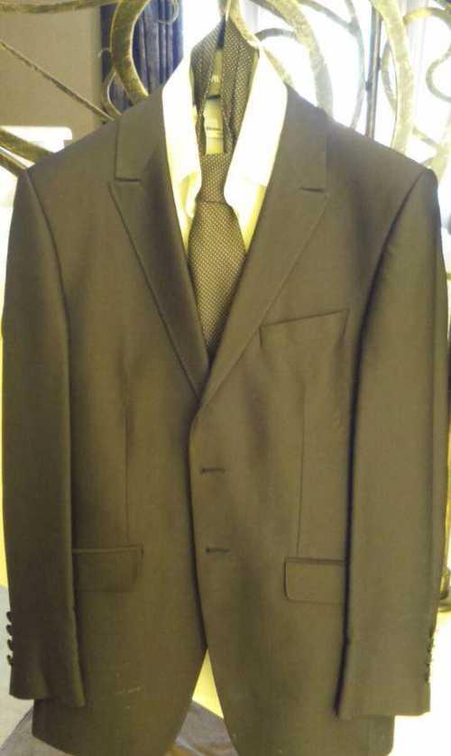 Костюм мужской