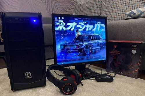 Игровой компьютер с монитором