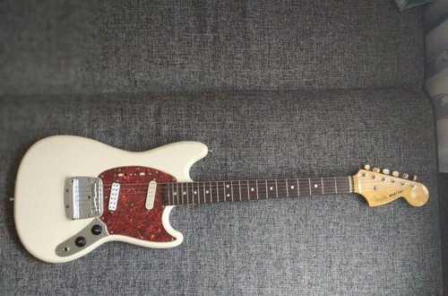 Fender Mustang MG69 Japan