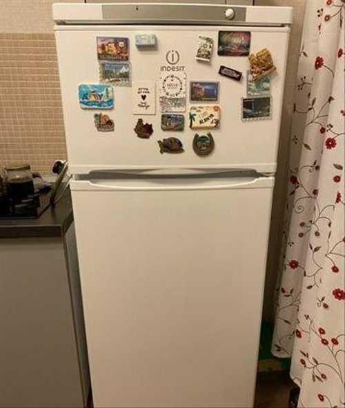 Холодильник Indesit md14 (сломался компрессор)