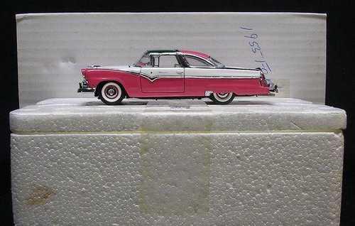 Ford Fairlane Crown Victoria 1955 1/43 FM