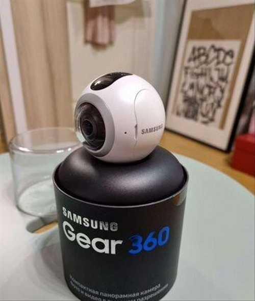 Видеокамера экшн Samsung Gear 360 (SM-C200)