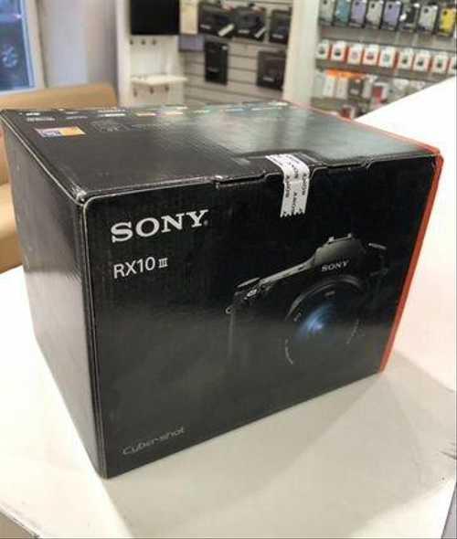 Sony Cyber-shot DSC-RX10M3