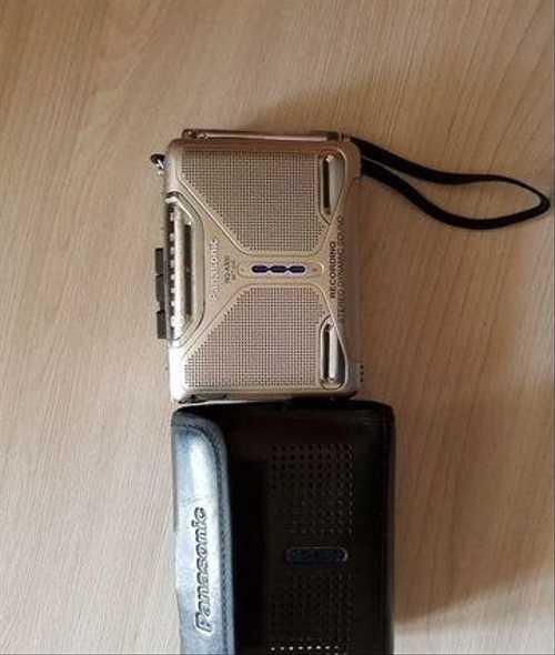 Портативный радио магнитофон + диктофон Panasonic
