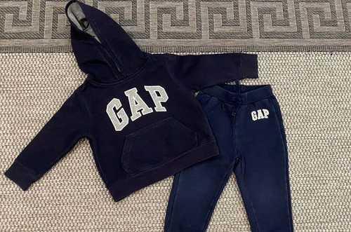 Костюм Gap