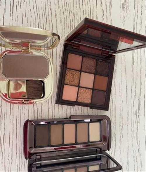 Палитра теней Hourglass, Huda Beauty