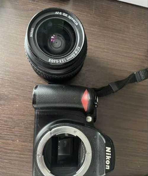 Nikon D40 Kit - Комплект