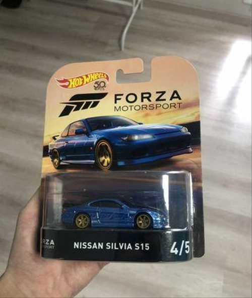 Hot Wheels Premium Nissan Silvia S15