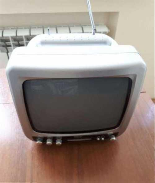 Телевизор vitek VT-3011 черно-белого изображения с