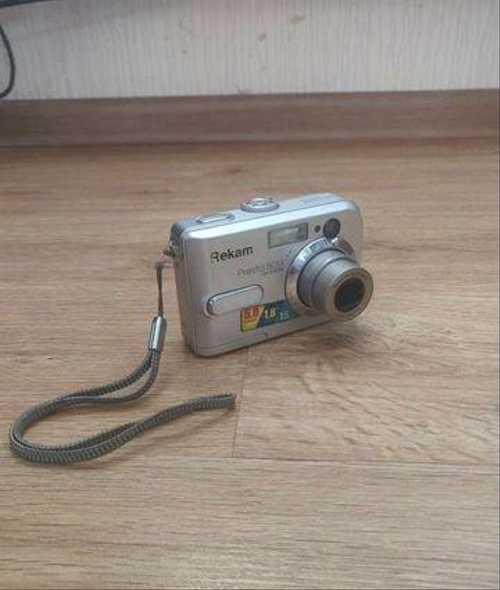 Компактный фотоаппарат Rekam