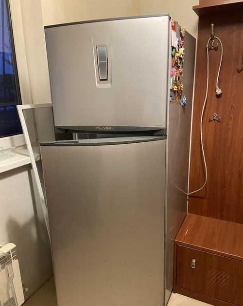 Холодильник Toshiba