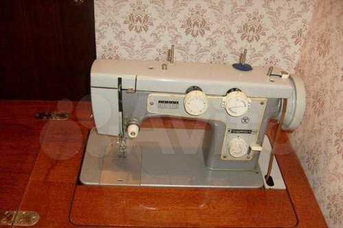 Швейная машинка кабинетная Подольск 142