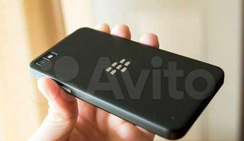 Телефон канадской фирмы, BlackBerry Z10