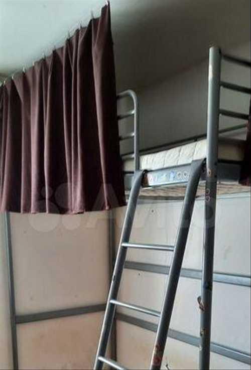 Кровать чердак IKEA + матрас, струна и штора