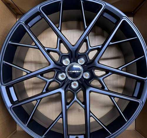 Кованые диски новые разноширокие Vossen R22 5-112