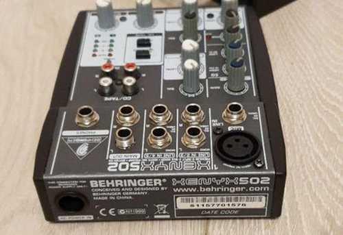 Микшерный пульт Behringer xenyx 502
