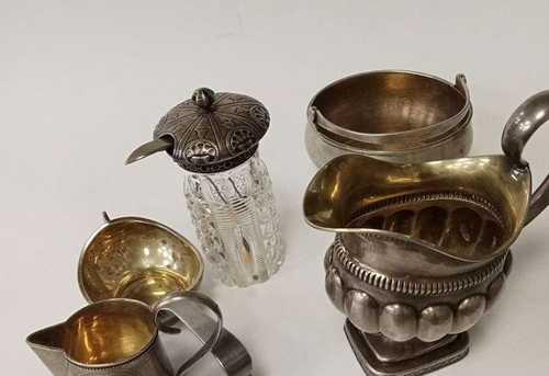Коллекция серебряных предметов