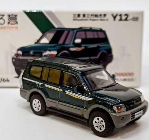 Модель Mitsubishi Pajero gen.3 xcartoys 1:64