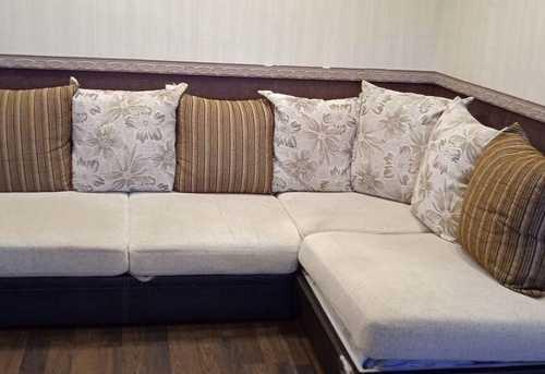 Угловой диван большой бу