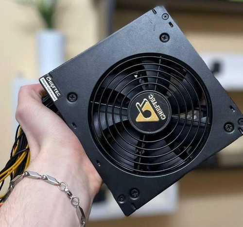 Блок питания Chieftec Core 700W gold