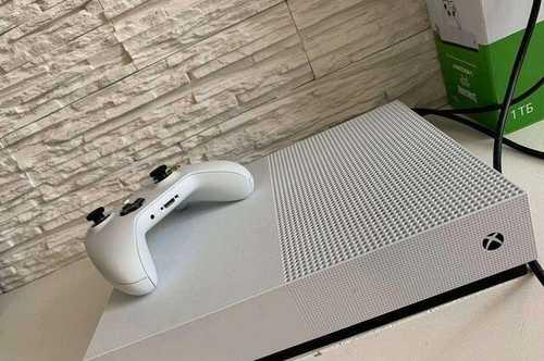 Xbox One s 1tb 350+ игр