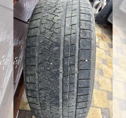 Triangle Snowlink TWT02 255/50 R20