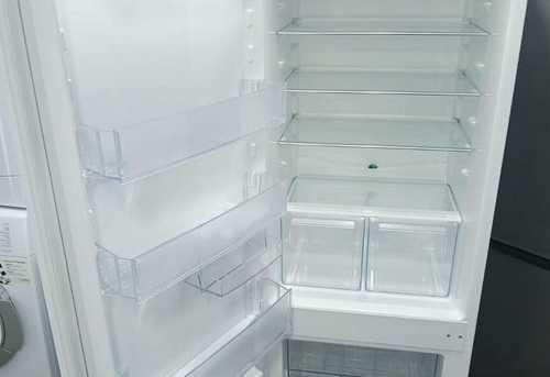 Встраиваемый холодильник Electrolux в отл.сост