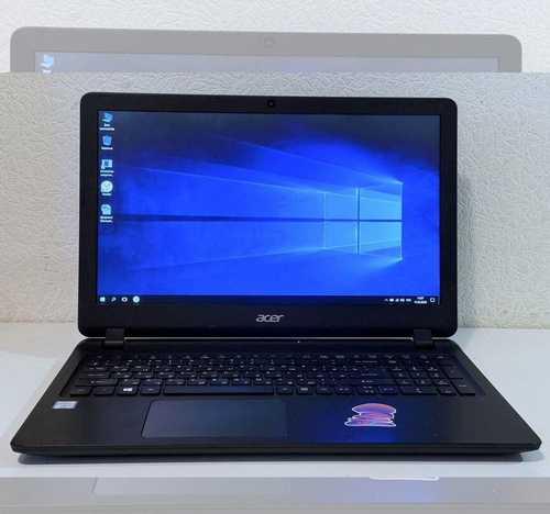 Acer (i3-6006U 2.00GHz/6gb/HD 520/SSD 256gb)