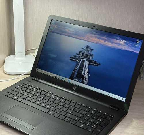 15.6" Ноутбук HP 15-ra0 1366x768