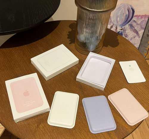 Картхолдер кожаный Apple