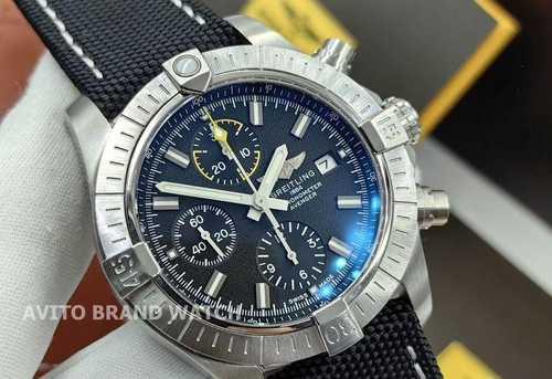 Часы Breitling Avenger хронограф 43 mm black dial
