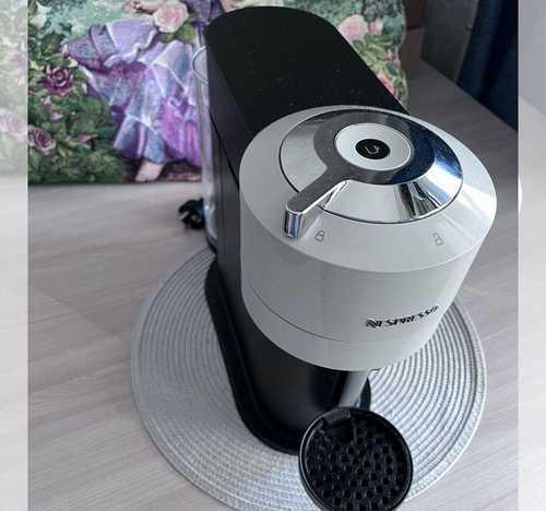 Кофемашина nespresso