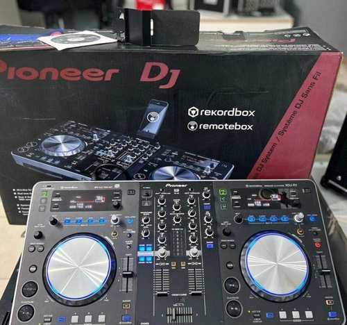 DJ Контроллер Pioneer Xdj-R1