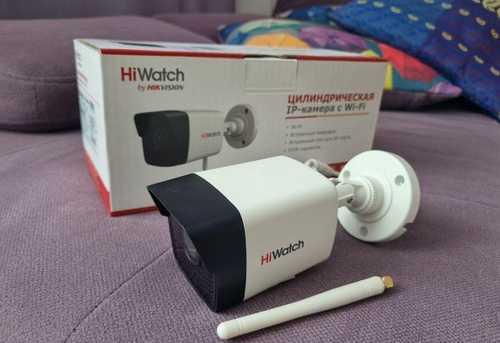 IP-камера HiWatch DS-I250W