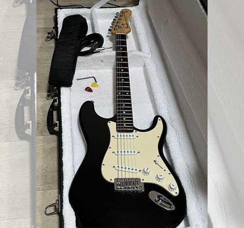 Fender stratocaster SSS Japan (Custom)