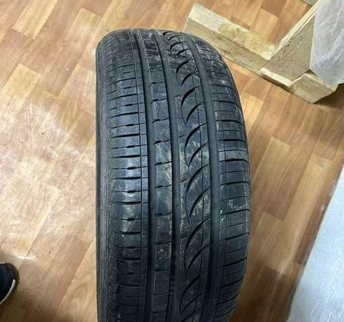 Pirelli Formula Energy R15 82B