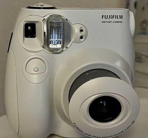 Фотоаппарат Fujifilm Instax Mini 7s