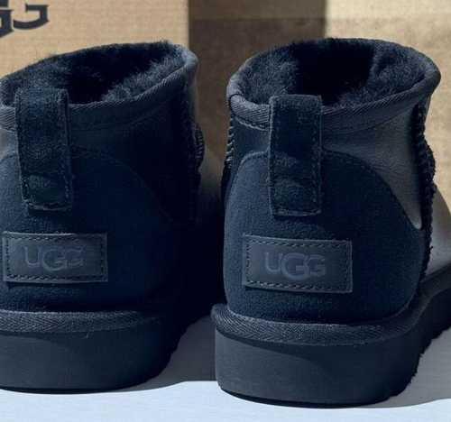 Ugg Classic Ultra Mini Metallic Black