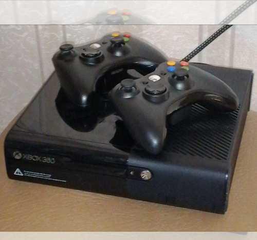 Xbox 360 E