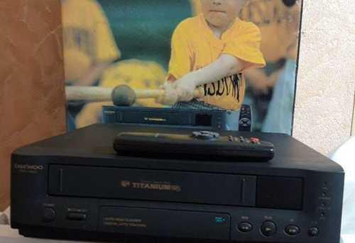 Видеомагнитофон Daewoo DVR-1989D
