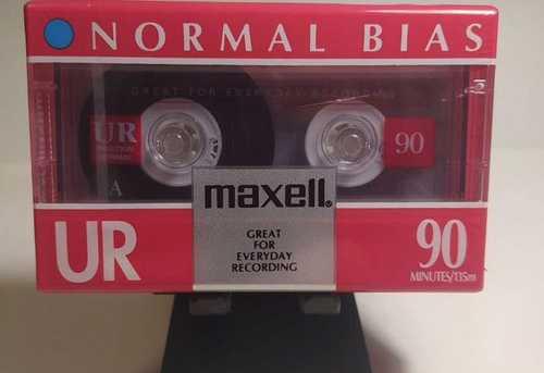 Аудиокассета Maxell UR 90, новая