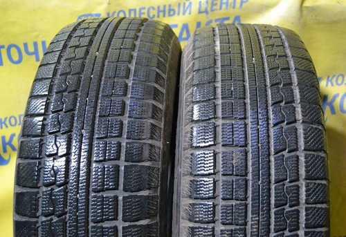 Toyo Winter Tranpath MK4a 215/65 R16