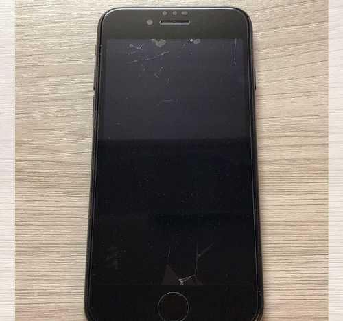 iPhone 7, 32 ГБ