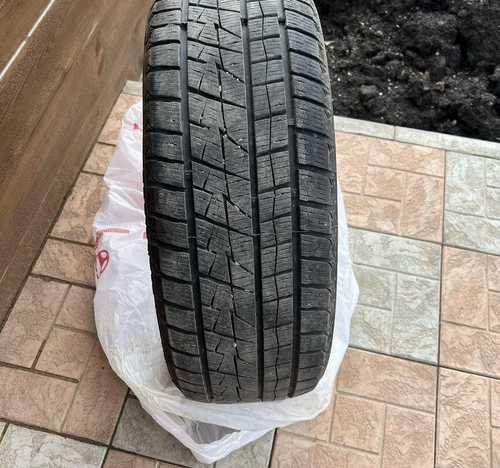Goform G-745 225/45 R18