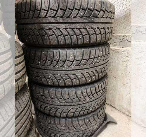 Gislaved Nord Frost 5 195/55 R15 89T