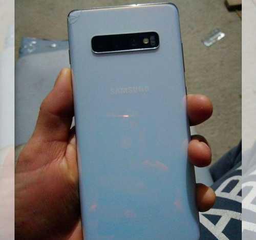 Samsung Galaxy S10+, 8/128 ГБ