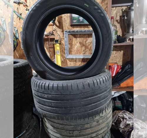 Nokian Tyres Hakka Black 295/40 R20 20M