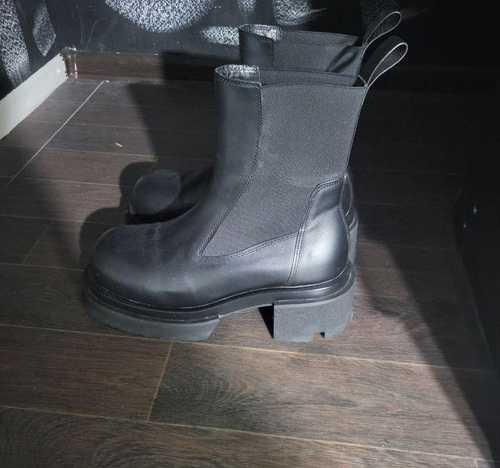 Rick owens beatle bogun boots